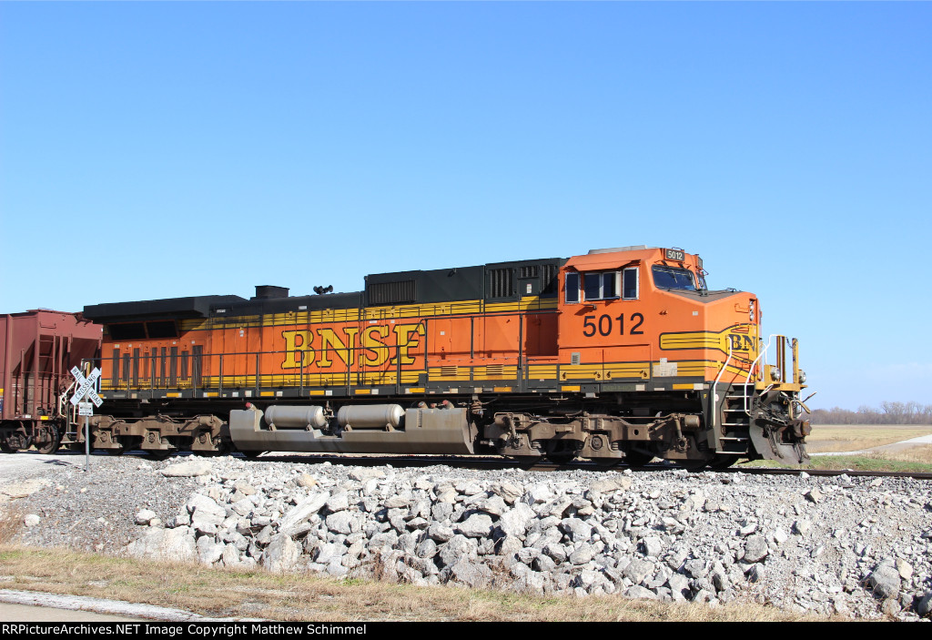 BNSF 5012 - DPU